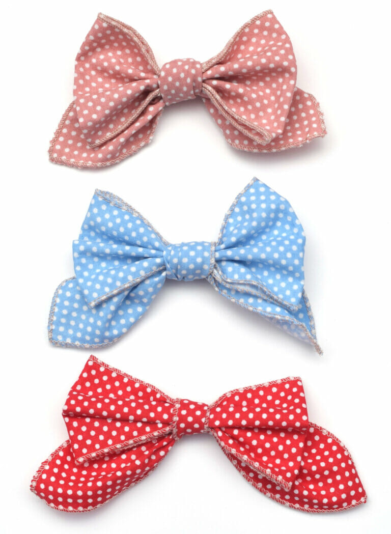 Sew cute fabric bows in minutes with this easy tutorial - I Can Sew This
