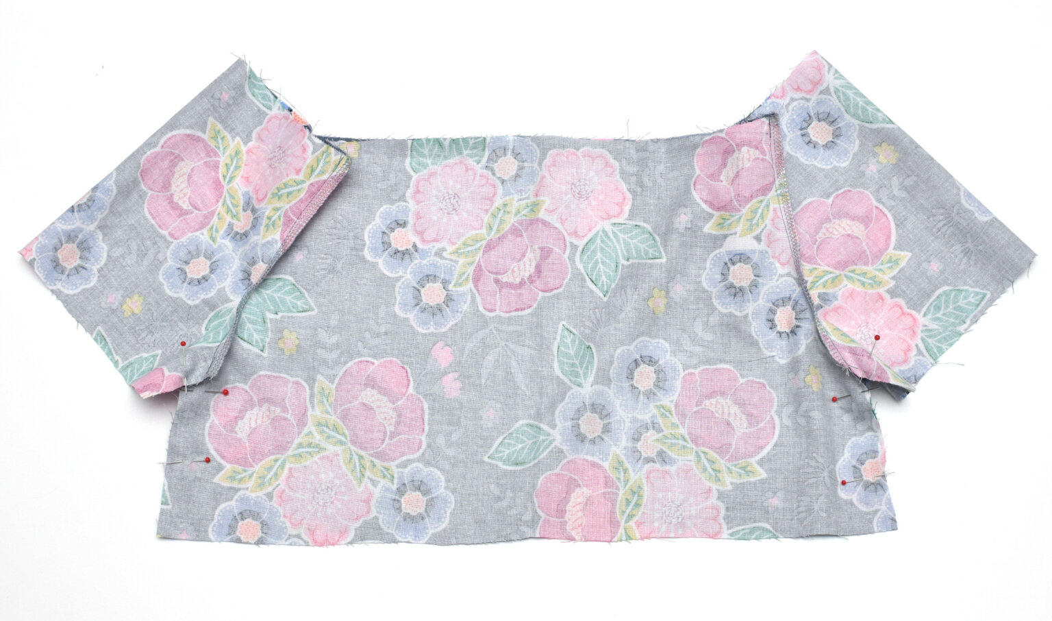 Sew an easy princess tulle dress for little girls with this free ...