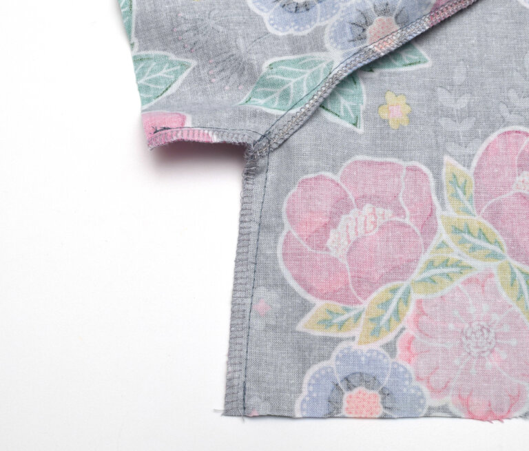 Sew an easy princess tulle dress for little girls with this free ...