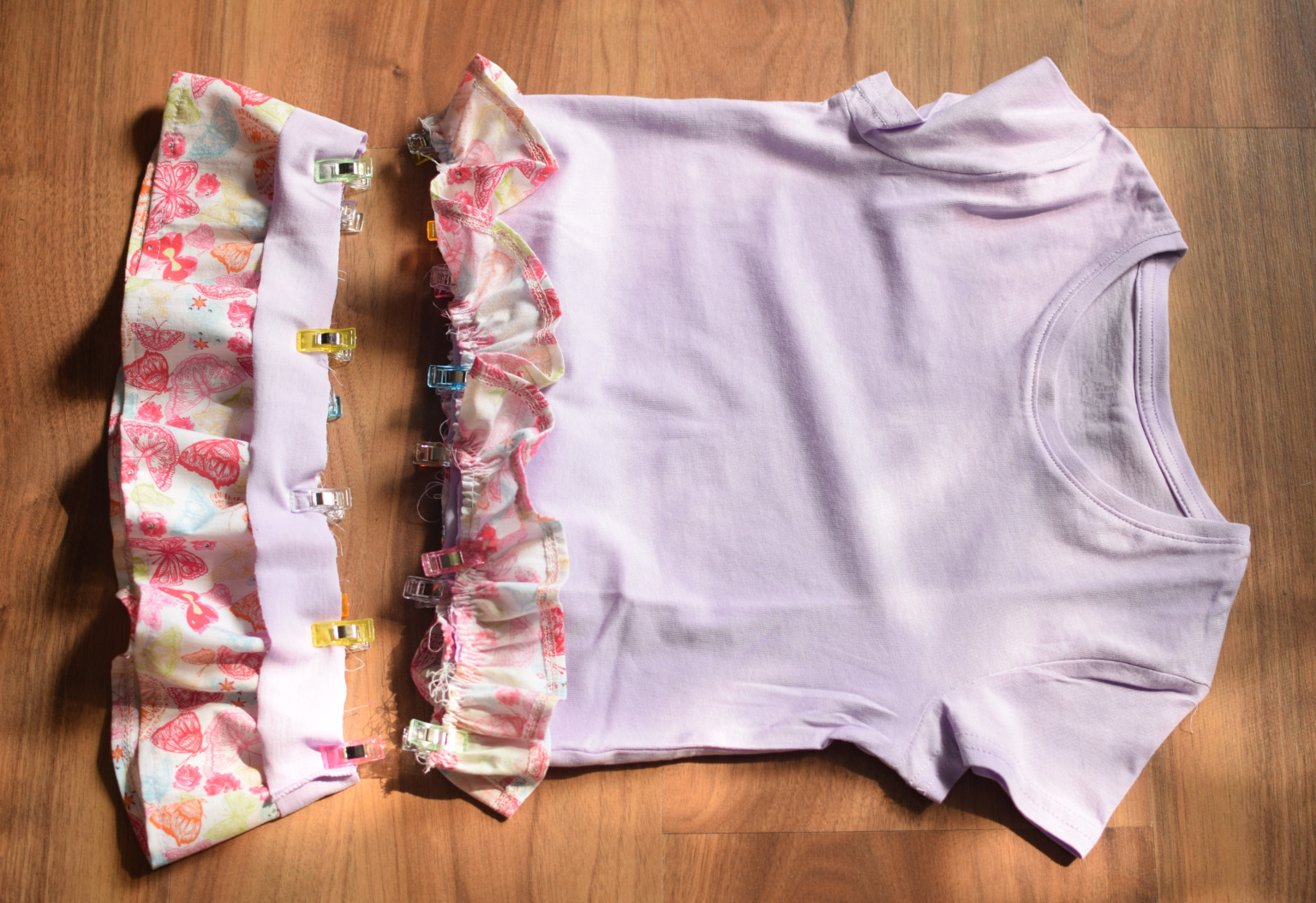 Easy t-shirt refashion. How to add ruffles tutorial - I Can Sew This
