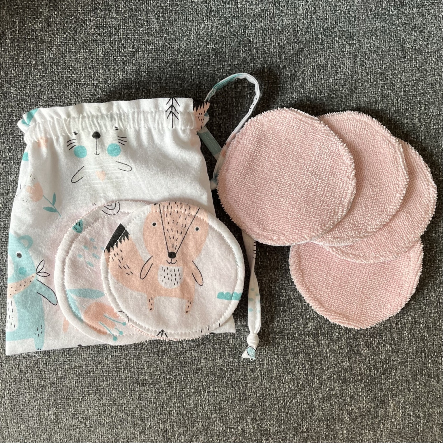 How to make reusable cotton rounds - a simple, eco-friendly DIY - I Can ...