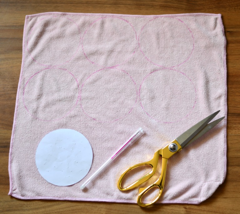 How to make reusable cotton rounds - a simple, eco-friendly DIY - I Can ...