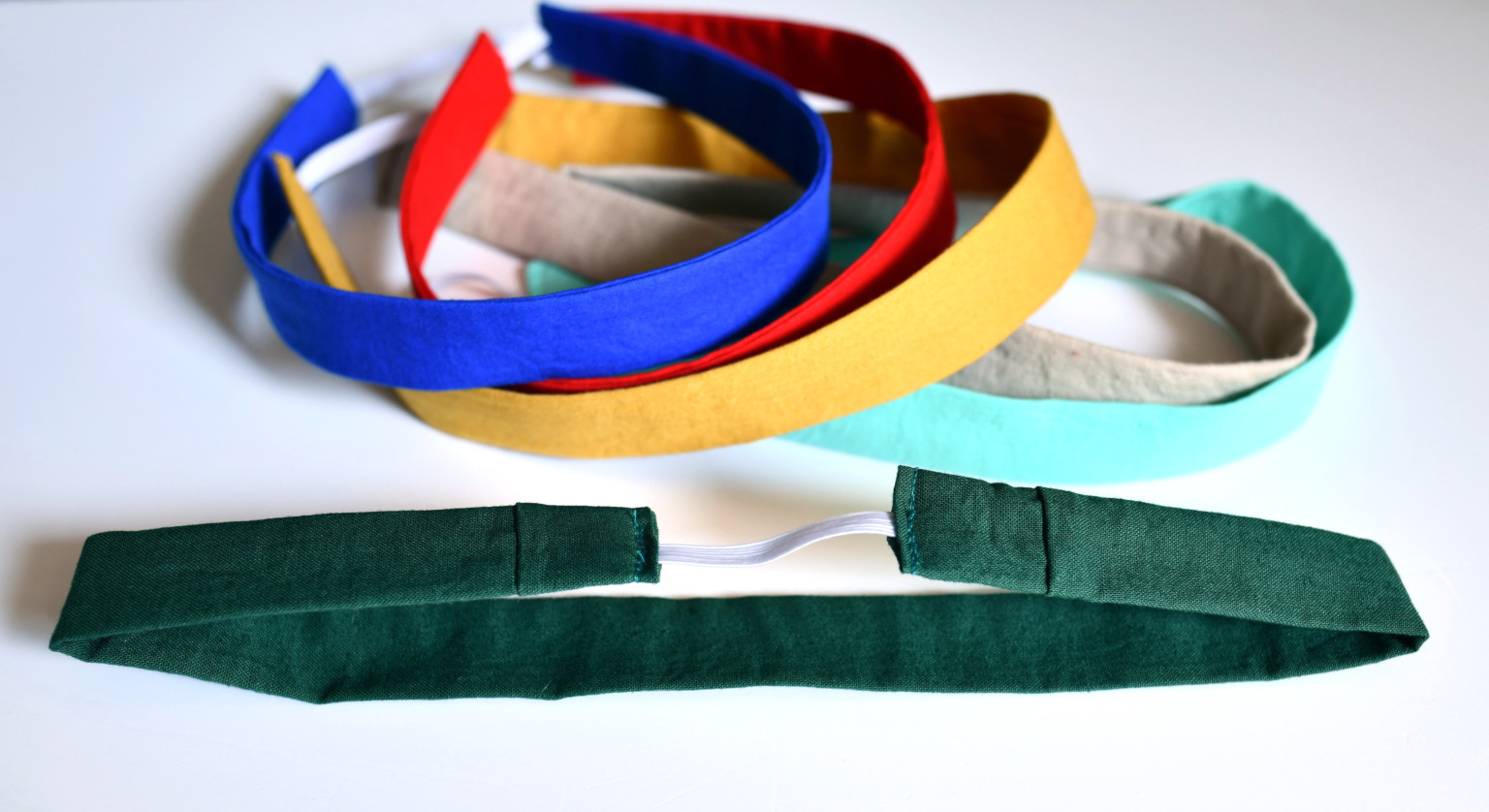 Create comfy, all-day wear headbands with this easy tutorial - I Can ...