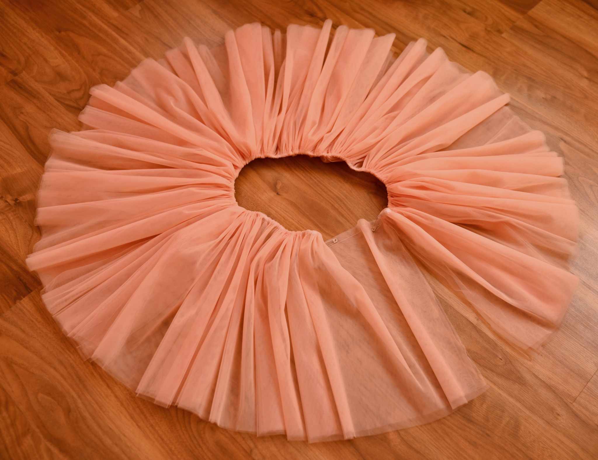 How to make a fun, fluffy tutu skirt - one-seam tulle tutorial - I Can ...