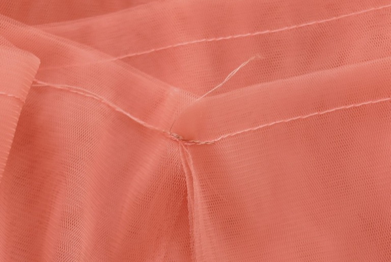 How to make a fun, fluffy tutu skirt - one-seam tulle tutorial - I Can ...