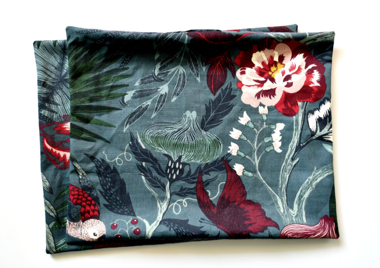 Easy DIY placemats you can make in 10 minutes - I Can Sew This