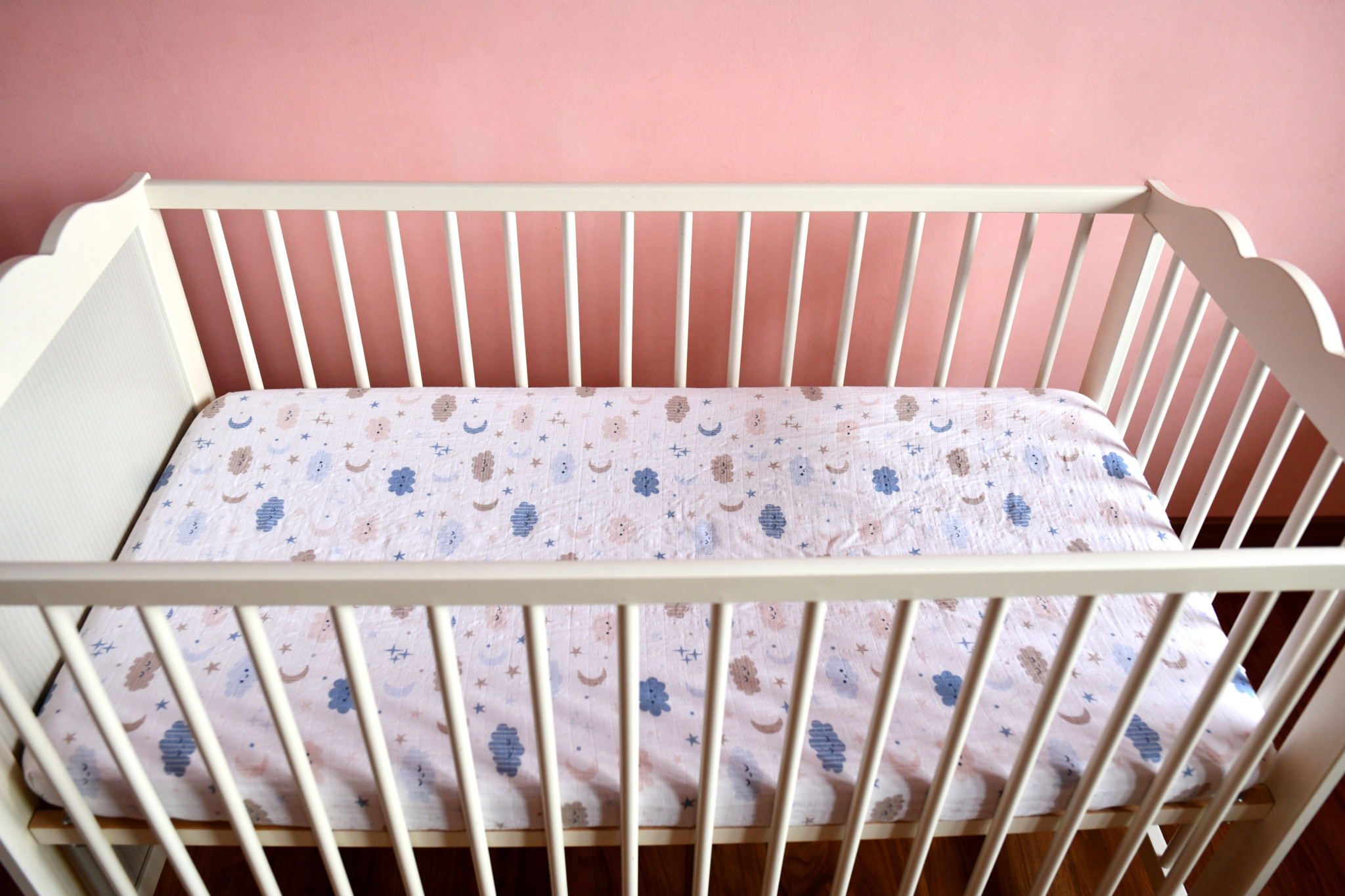 Sew a perfect crib sheet with French seams - no serger required - I Can ...