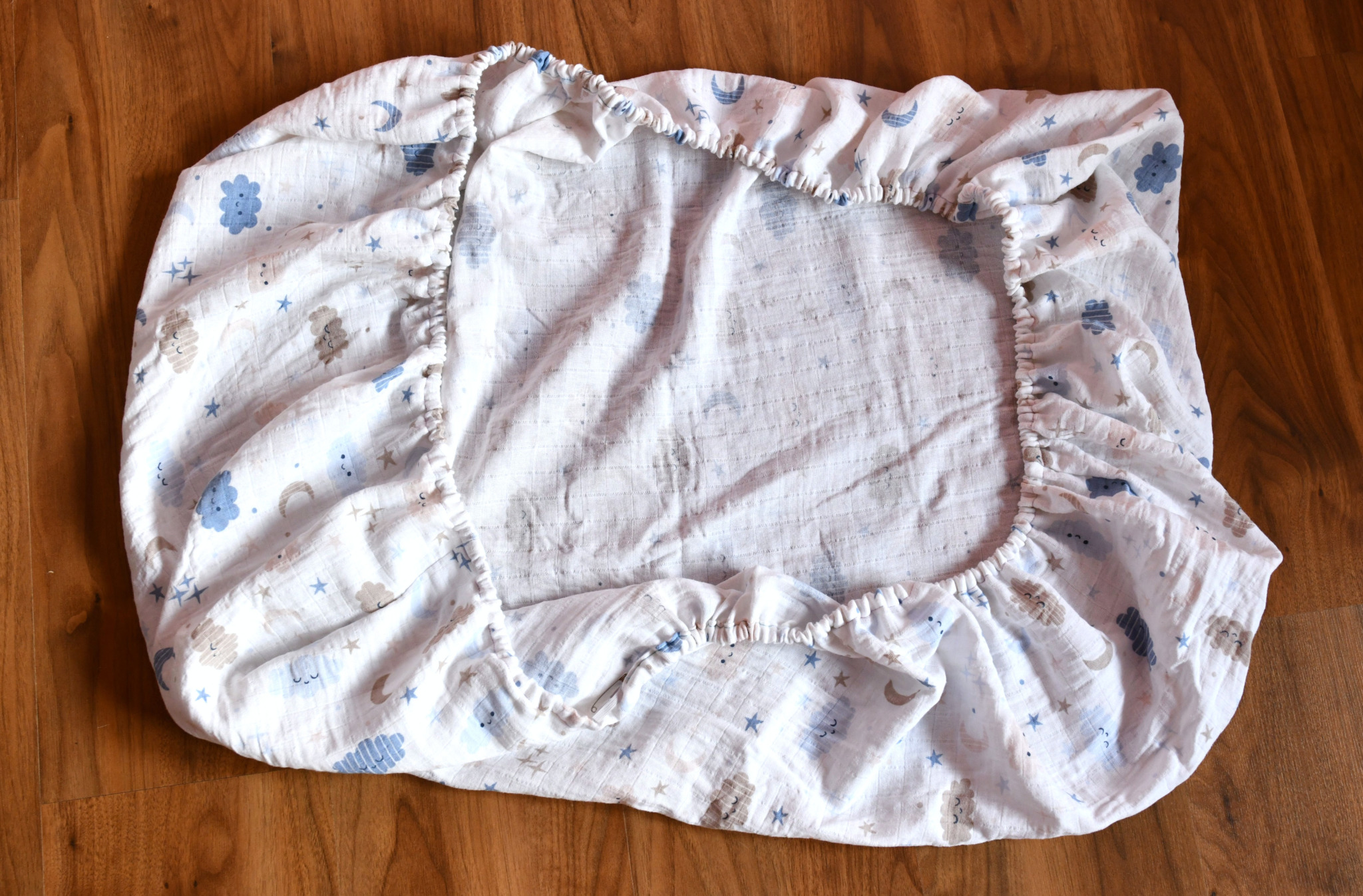 Sew a perfect crib sheet with French seams - no serger required - I Can ...