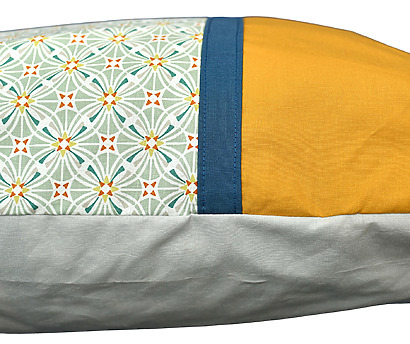 Easy DIY pillowcase: Free pattern for beginners - I Can Sew This