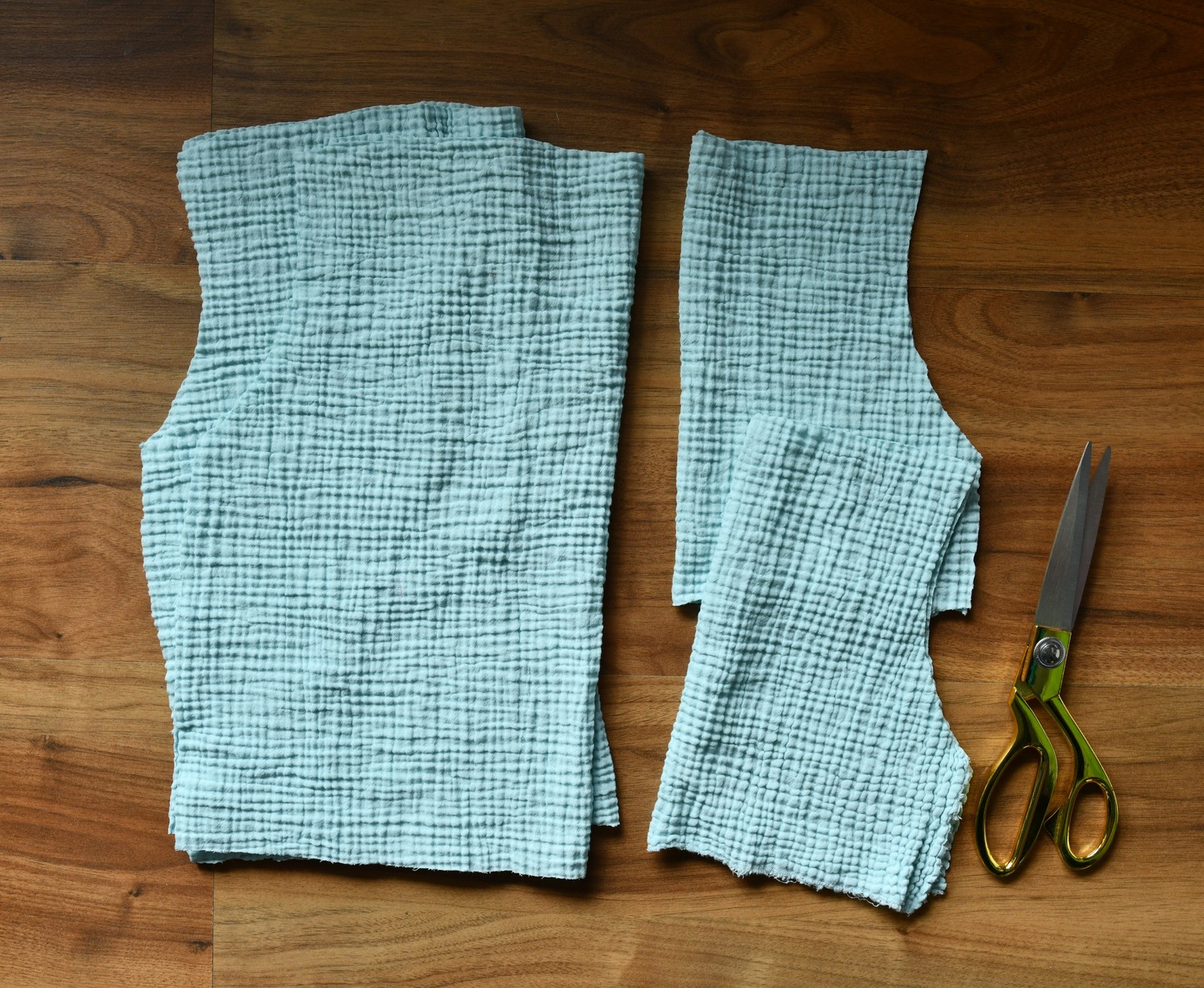 Sew a stylish double gauze peasant top for girls - DIY tutorial - I Can ...