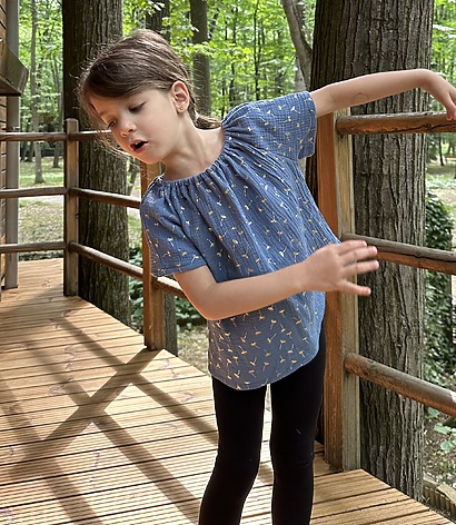 Easy DIY double gauze peasant top tutorial - I Can Sew This