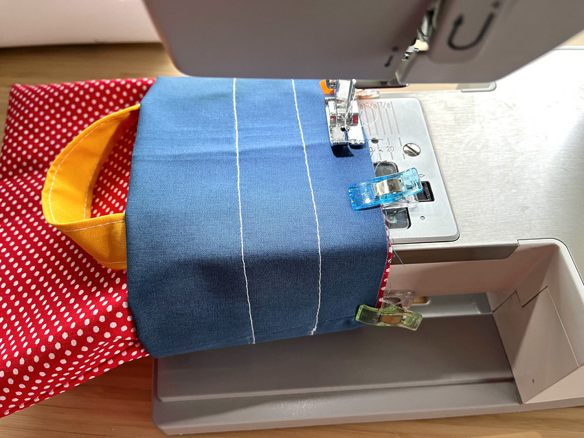 Create a reusable drawstring gift bag in under 1 hour (free pattern ...