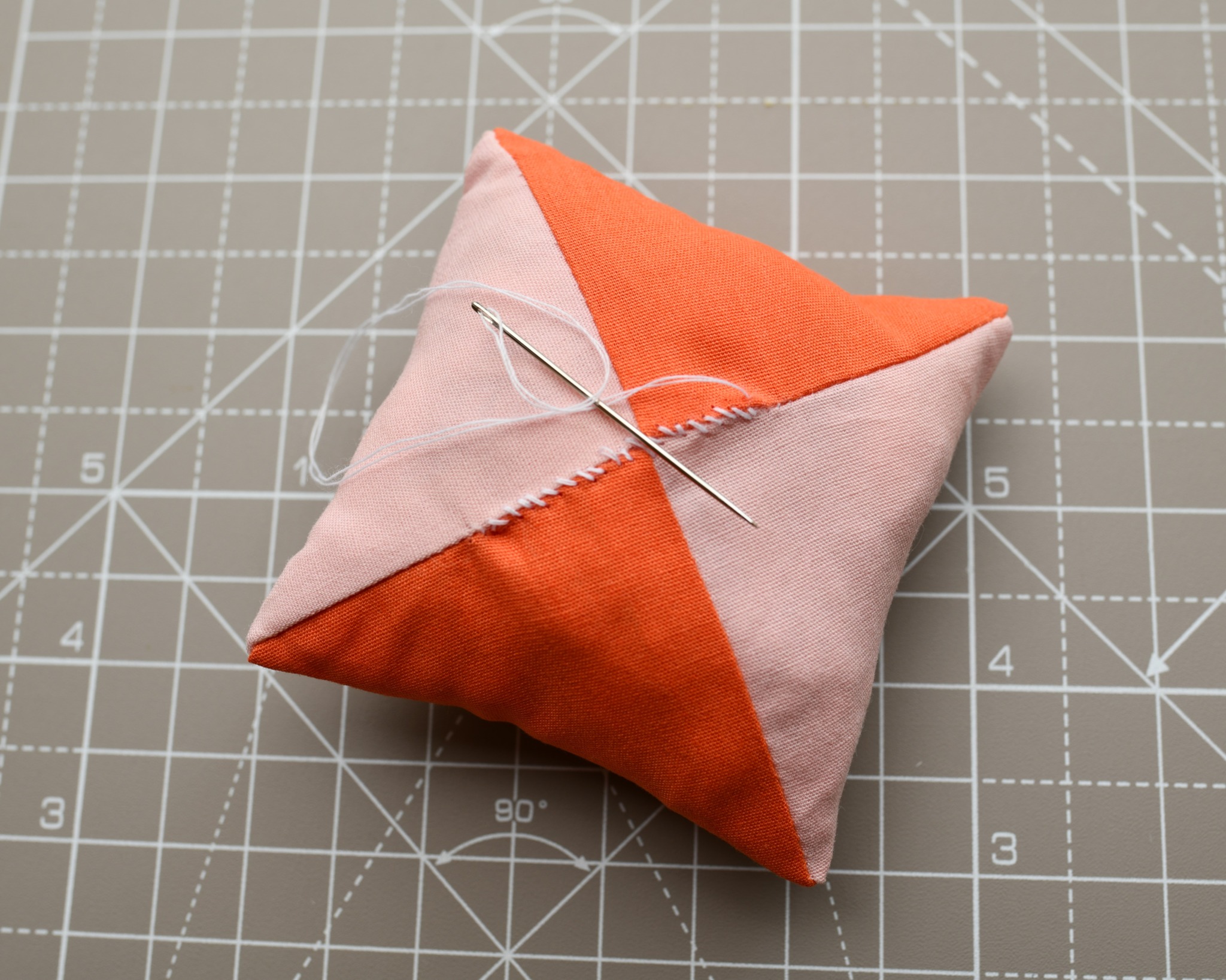 Create a cute and simple two-tone pincushion with fabric scraps - I Can ...