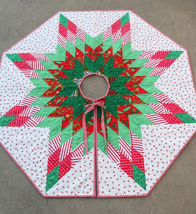 25+ best Christmas tree skirt sewing patterns - I Can Sew This