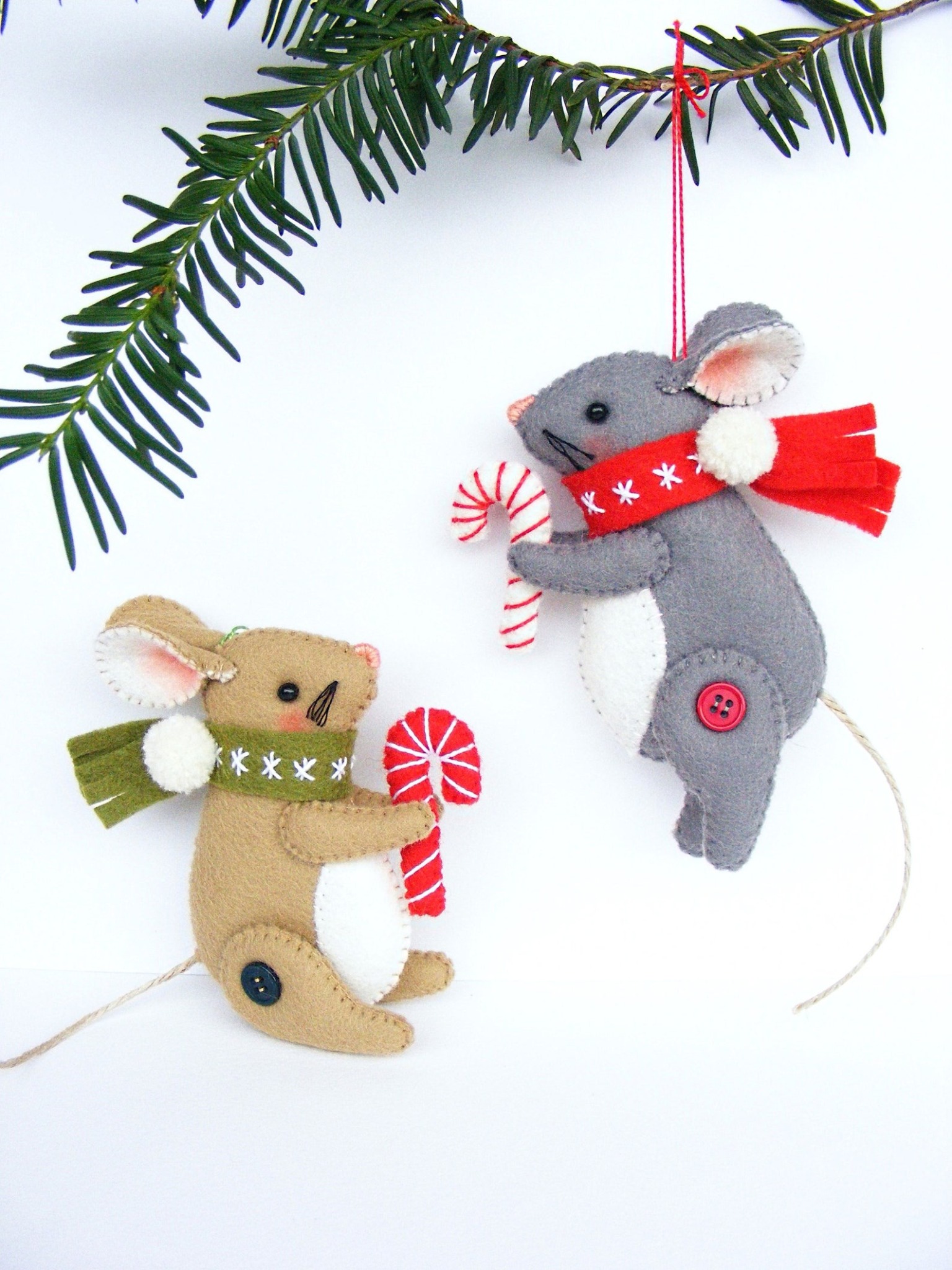 18 adorable Christmas mouse sewing patterns - I Can Sew This