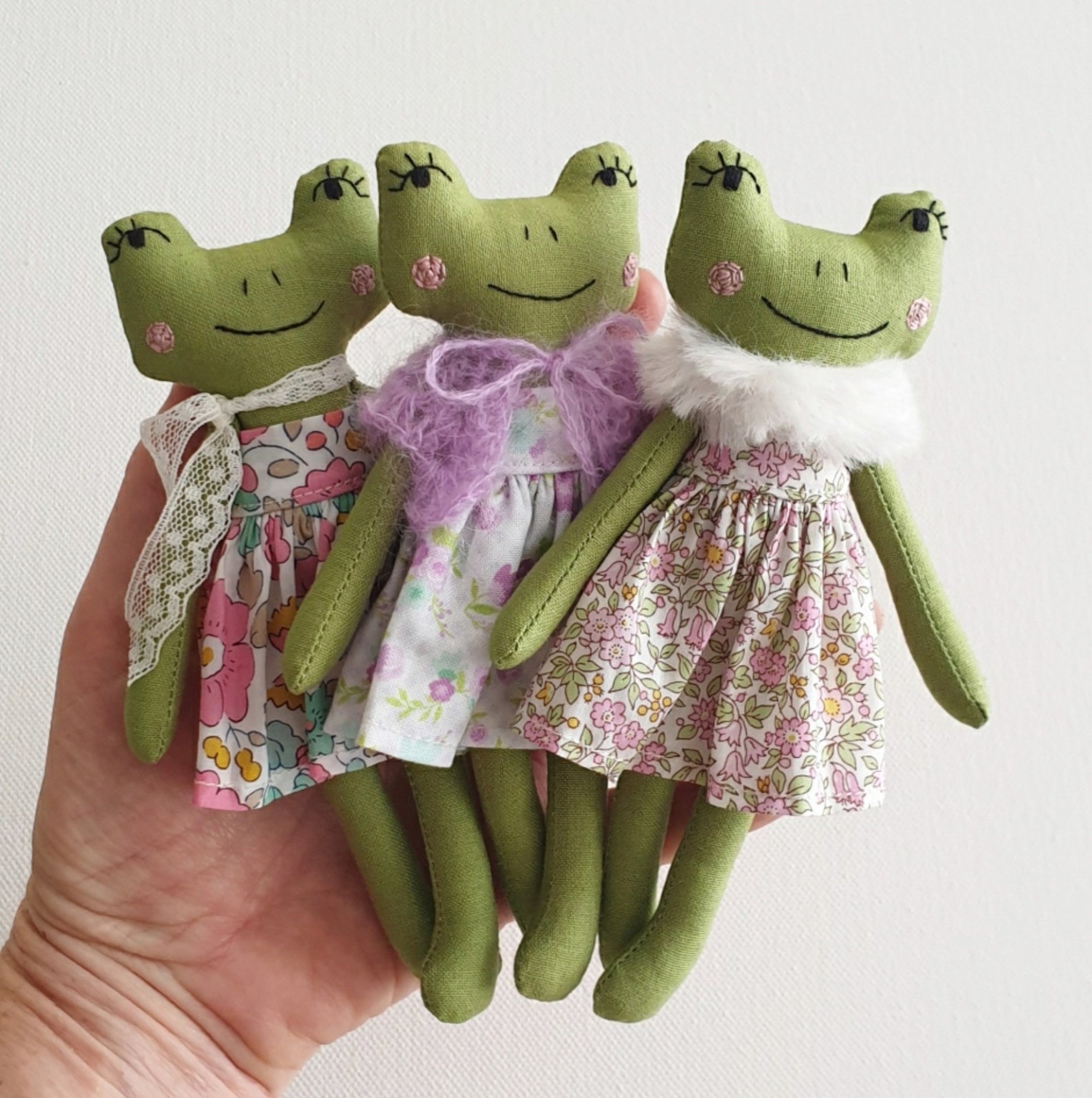 How to sew fabric frogs. The best free and paid patterns for every ...